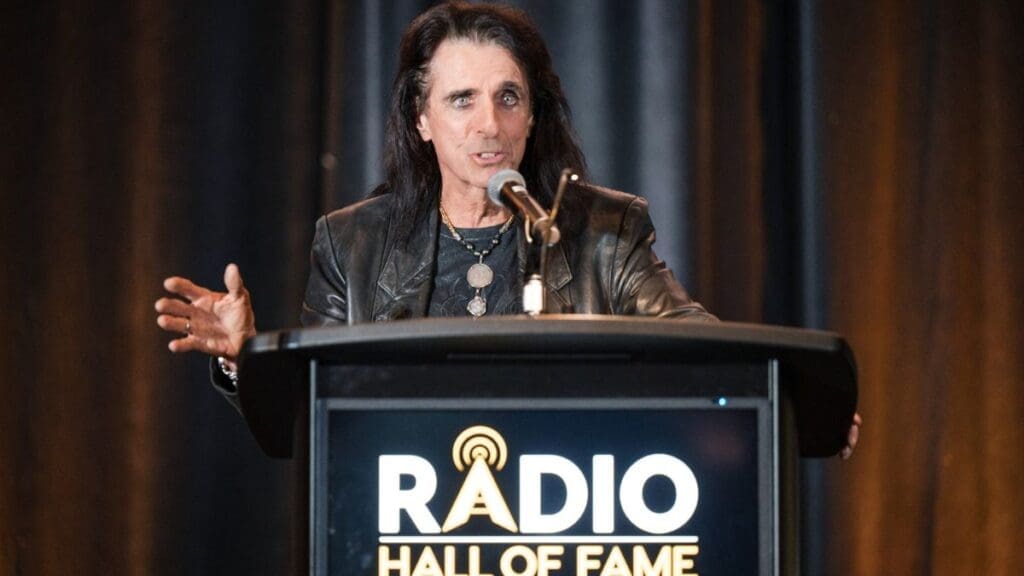 Rock Legend Alice Cooper Inducted Into 2025 Radio Hall of Fame | SEE ...